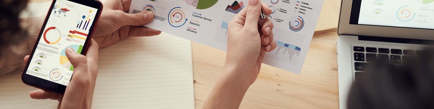 Real Time WinUI Dashboard with SignalR Backend